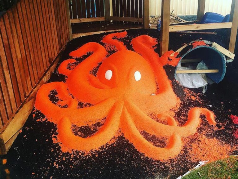 Wet Pour 3D Rubber Octopus - Complete Playgrounds